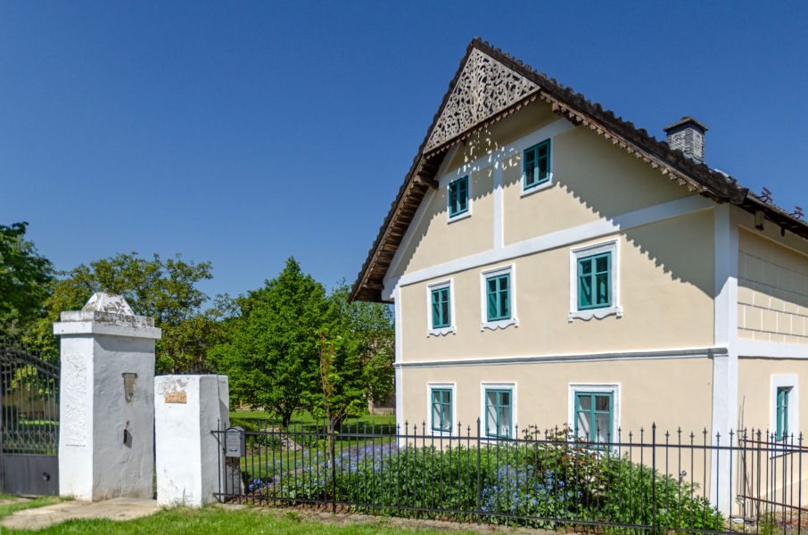Homutův statek opět žije | Chatař Chalupář