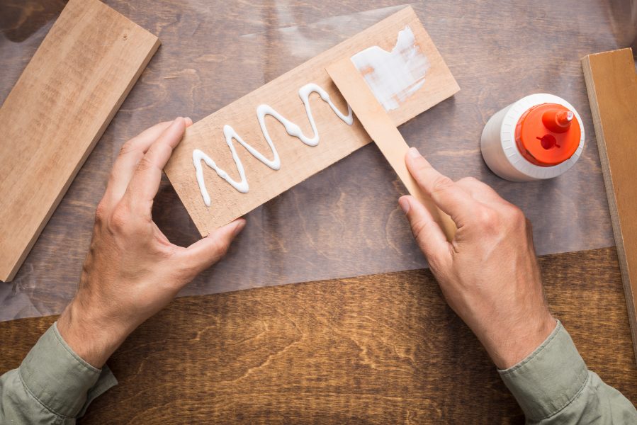 Jak lepit dřevo | Chatař Chalupář